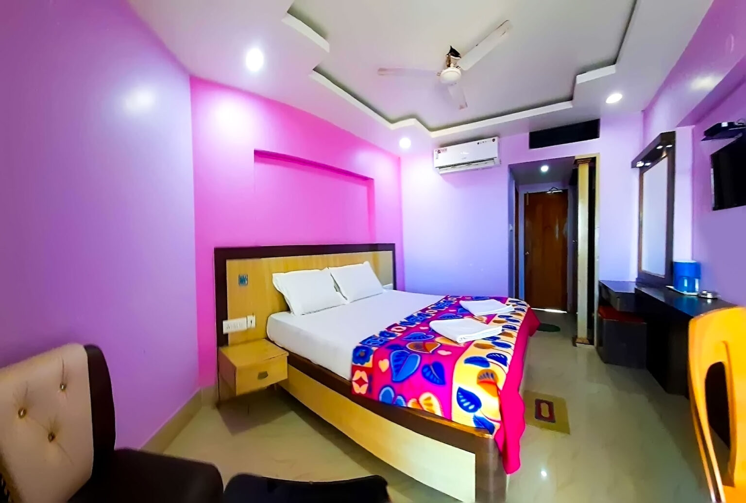 Rooms - HOTEL SONA INTERNATIONAL